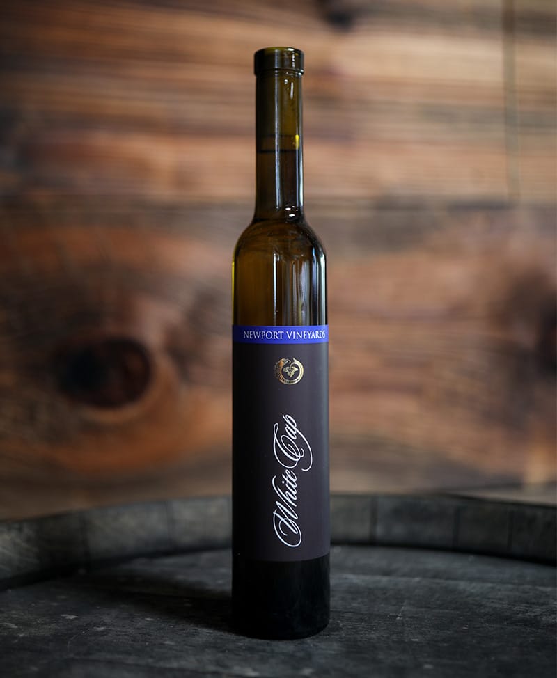 White Cap Port: Newport Vineyards' White Port Wine